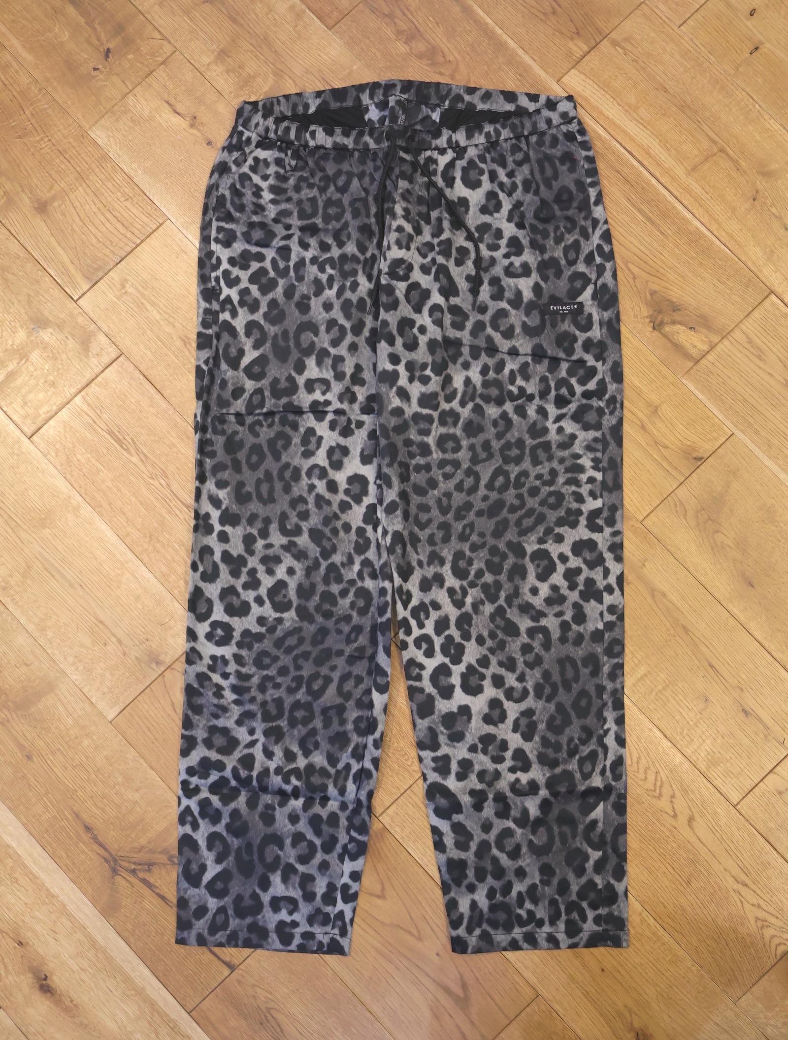 EVILACT 「LEOPARD EAZY PANTS」 イージーパンツ