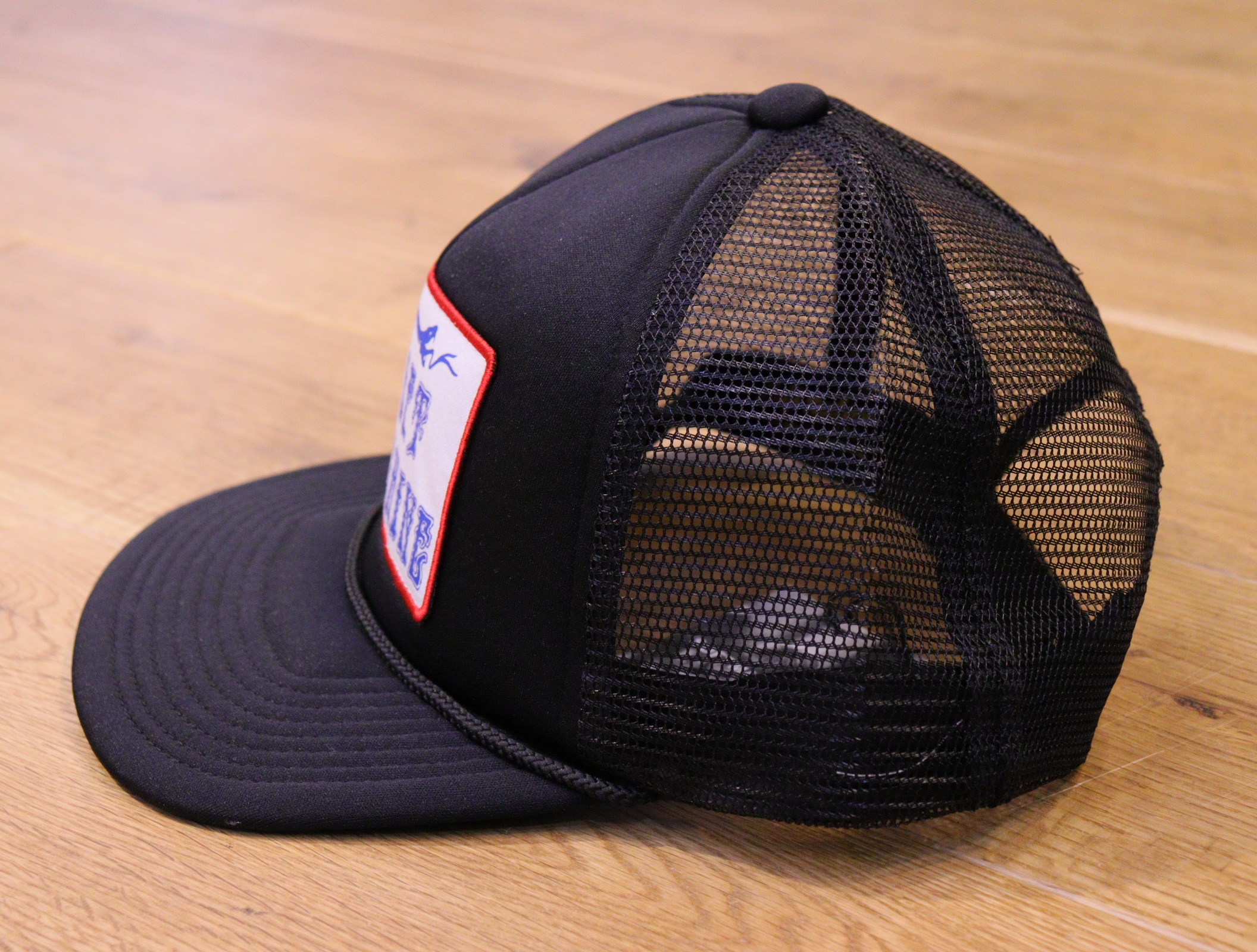 SOFTMACHINE 「SNAKE LOGO」 メッシュキャップ